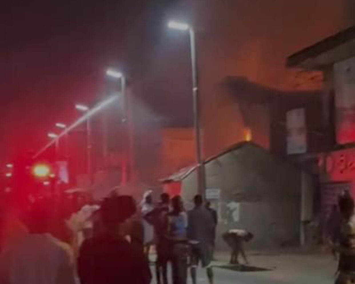 Fire Burns Down Buildings At Randle Avenue, Surulere Area Of Lagos State